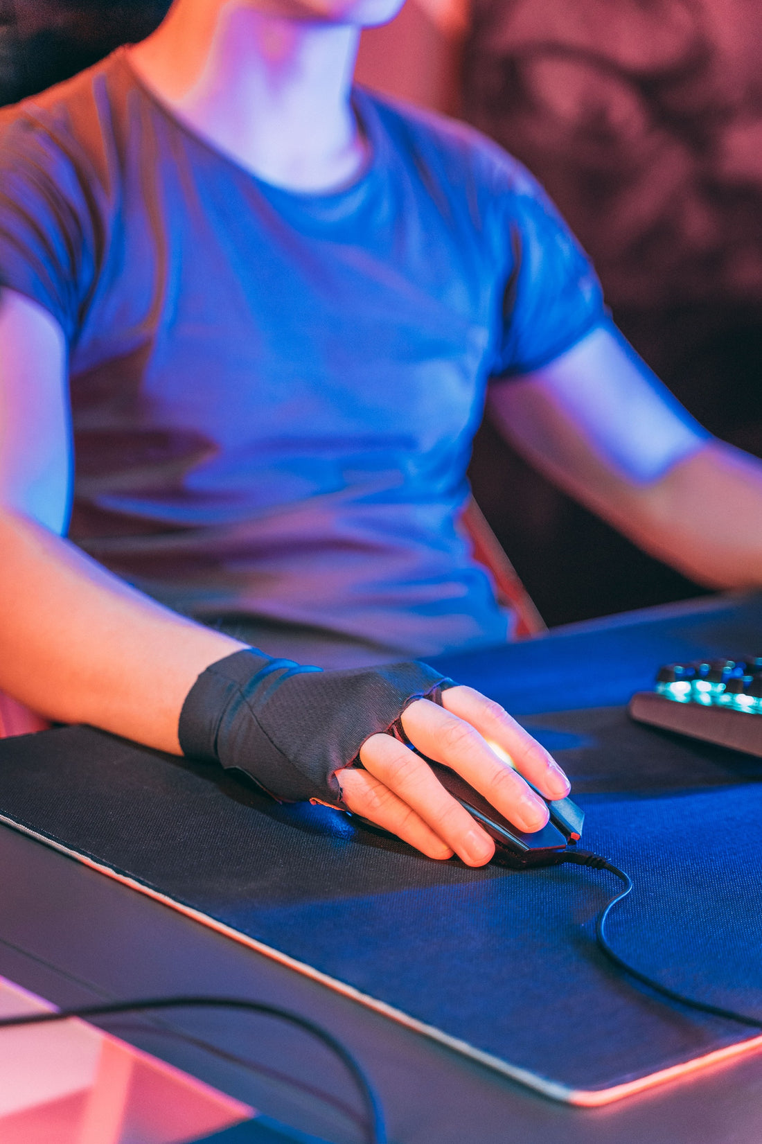 Grindclaw PC gaming gloves – GRINDCLAW